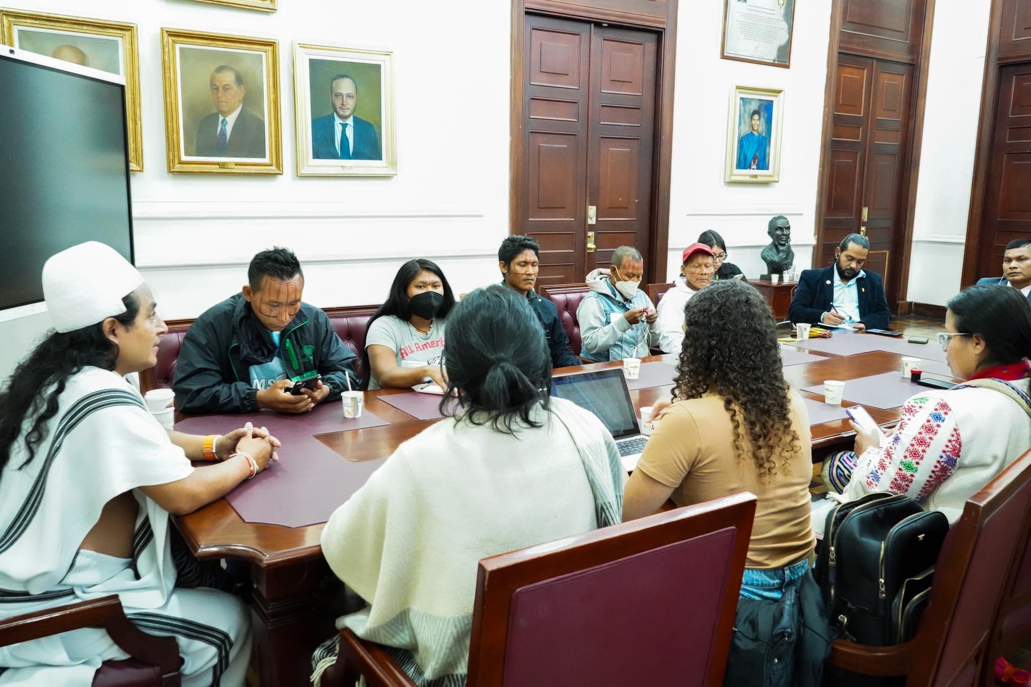 Los derechos del Pueblo Nukak - mpcindigena